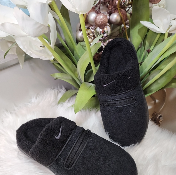Nike | Shoes | Nike Burrow Womens Slippers New | Poshmark